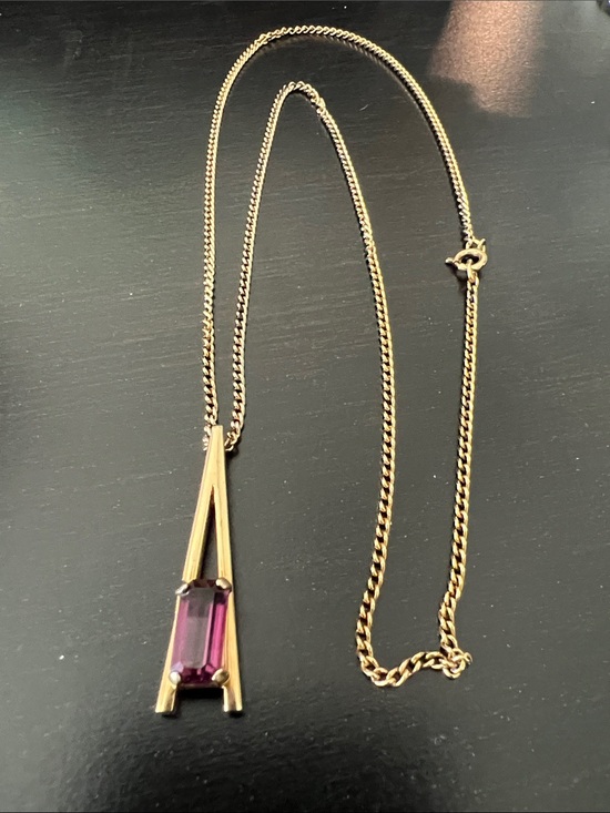 Avon | Jewelry | Vintage 975 Plaza Iv Collection Purple Emeraldcut ...
